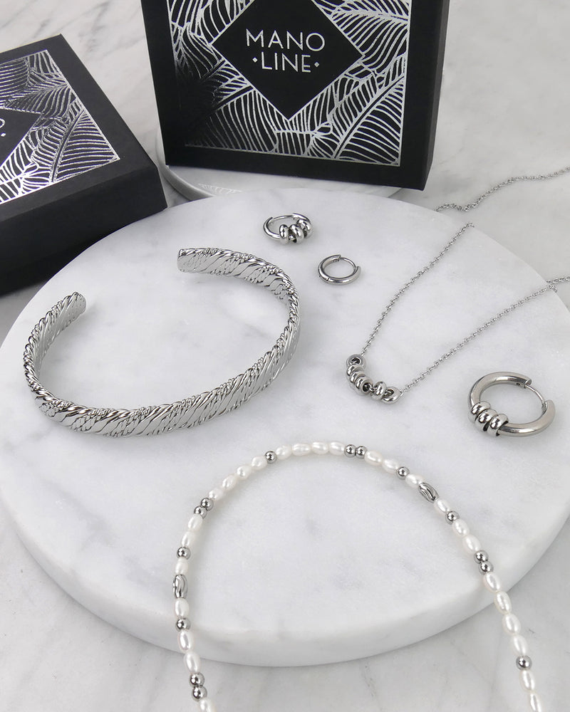 Manoline - Bijoux de qualité à prix doux